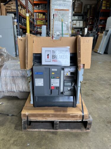 SSD40B440 4000A 600V GE POWER BREAK II W/ Shunt Trip SPST024 & LSI 400